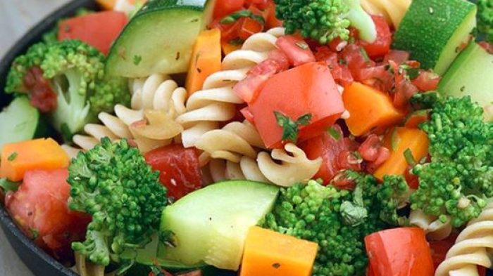 5 Cara Membuat Salad Sayur yang Enak dan Praktis – Harga Belanja